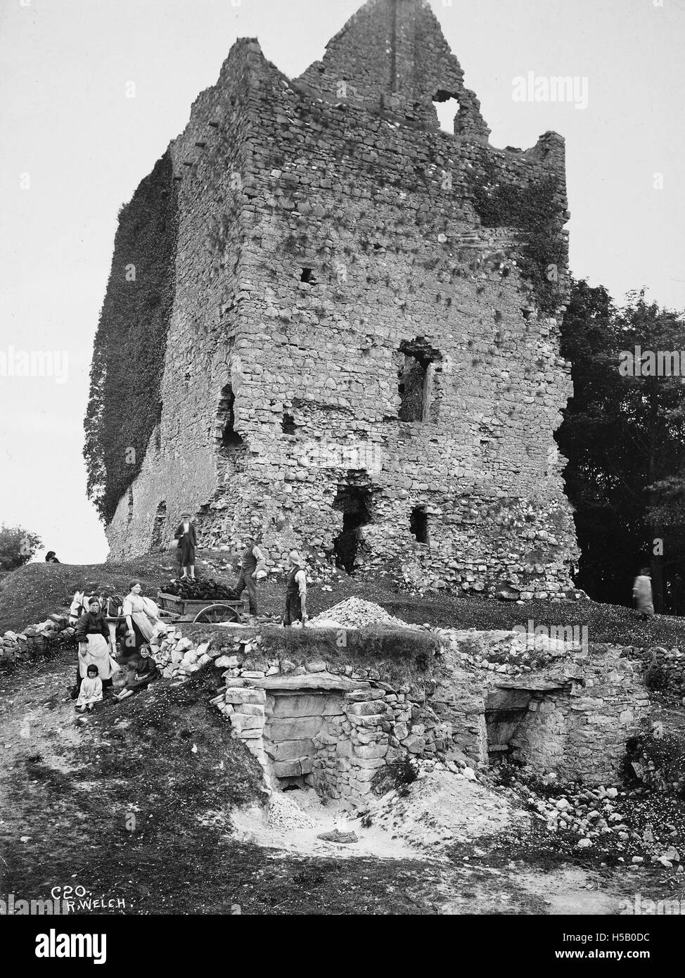 Dunmore Castle, located in County Galway, Ireland, is a historic ...