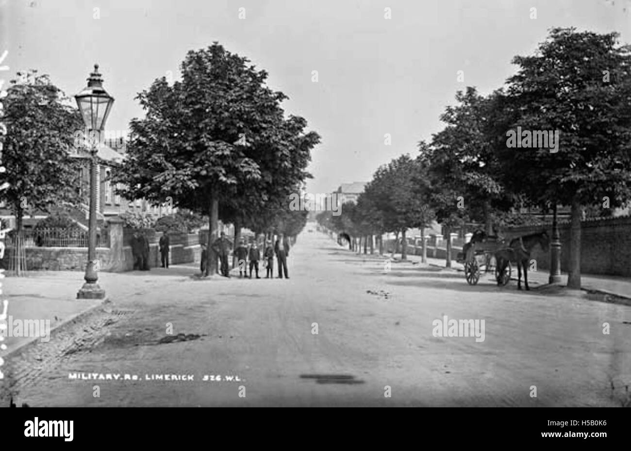 Linking road Black and White Stock Photos & Images - Alamy