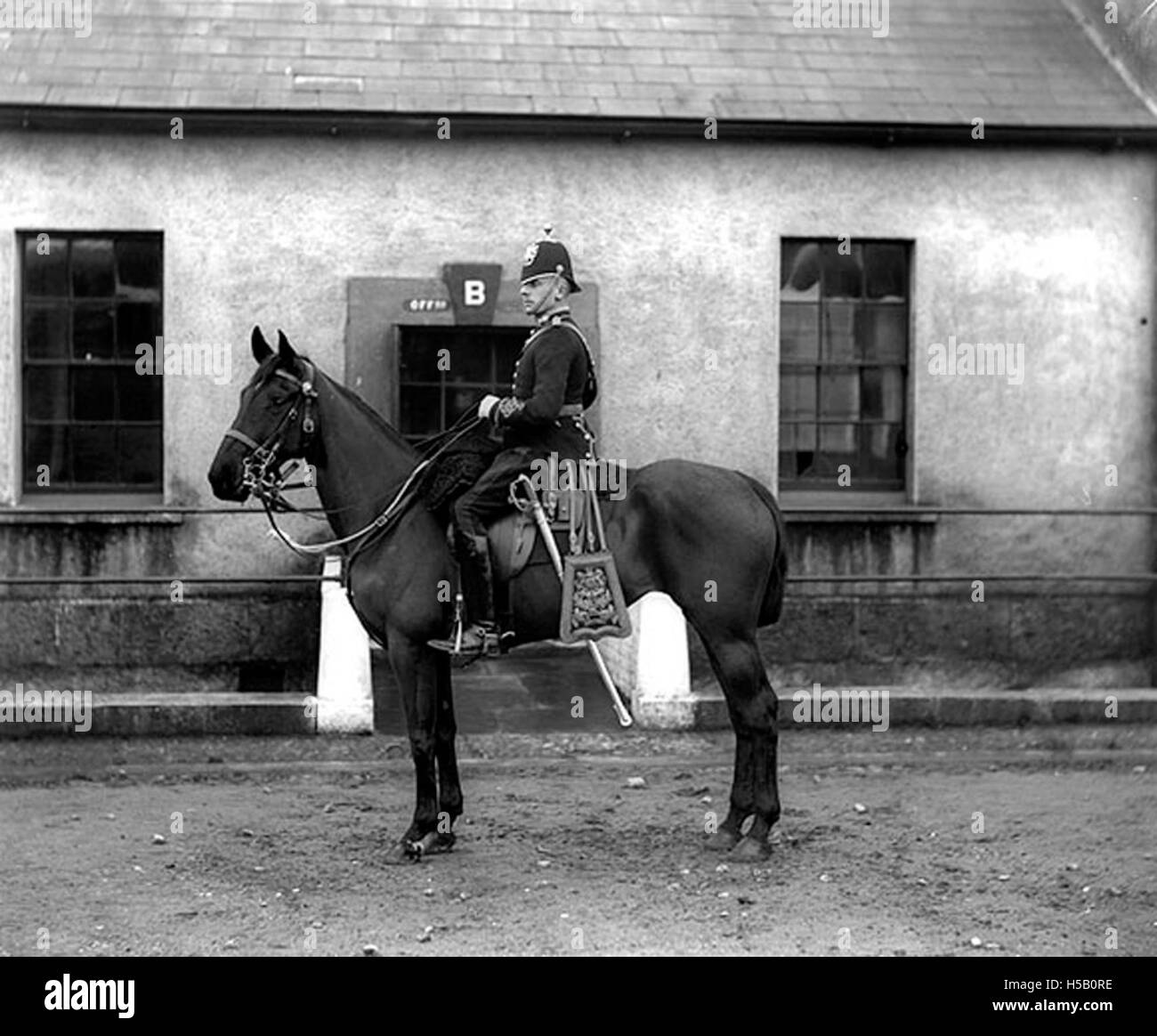 Officers mess Black and White Stock Photos & Images - Alamy