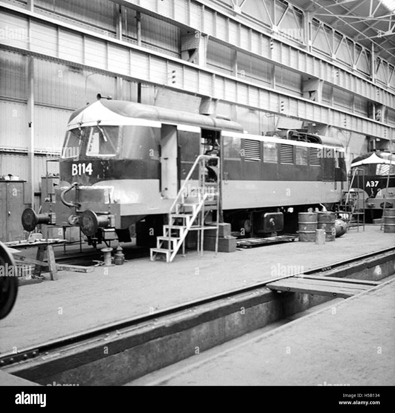 This photograph, dated October 26, 1963, captures a significant moment ...