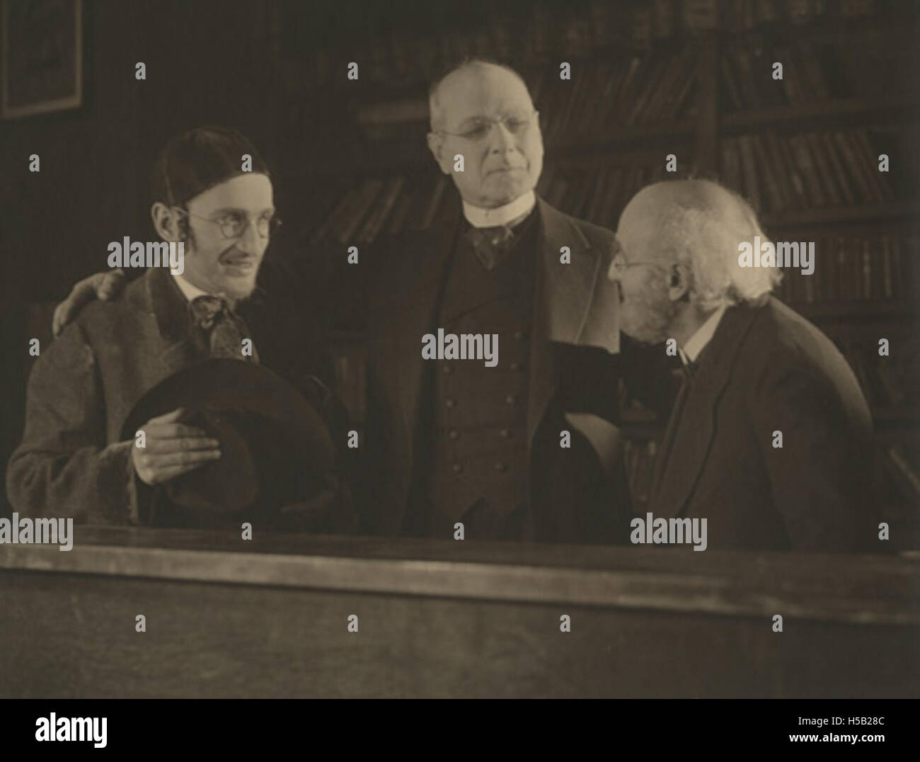 Jacob Kalich (left) is pictured in a performance of 'Mezrach und Maarev ...