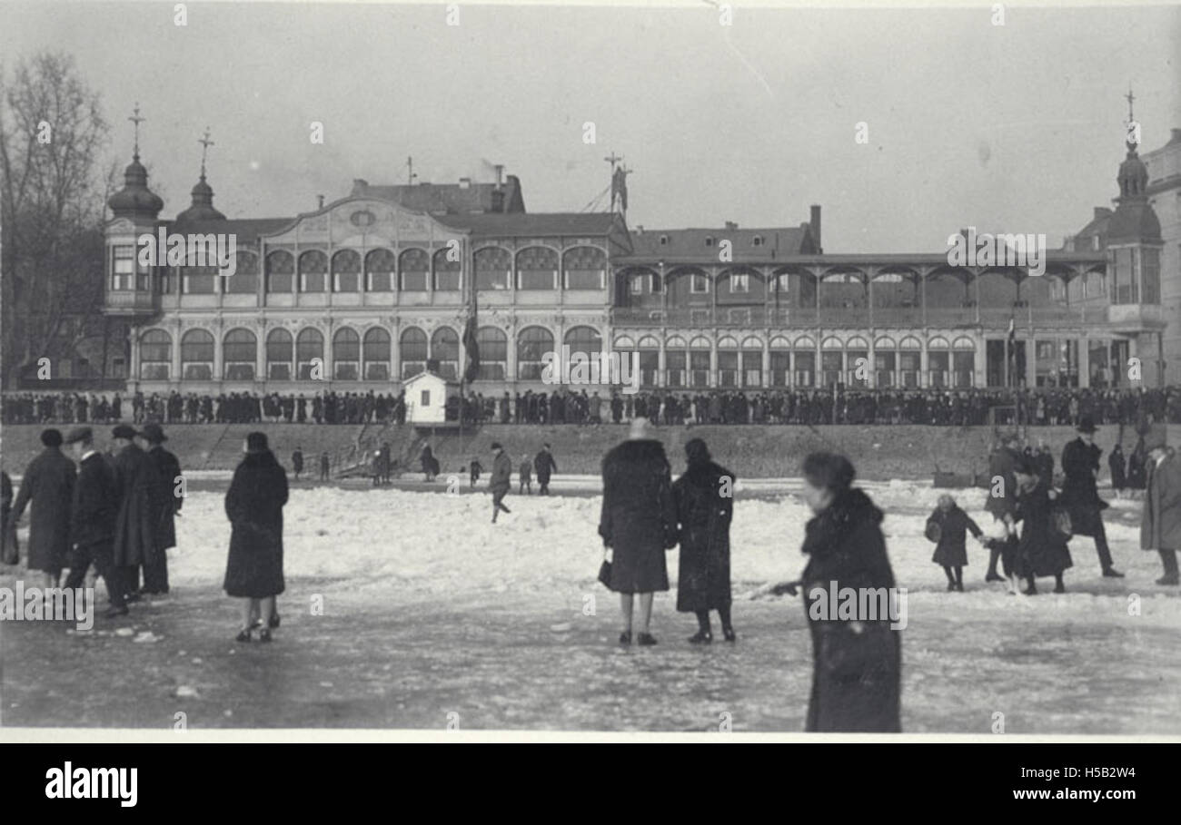 Restaurant terrassen hi-res stock photography and images - Alamy