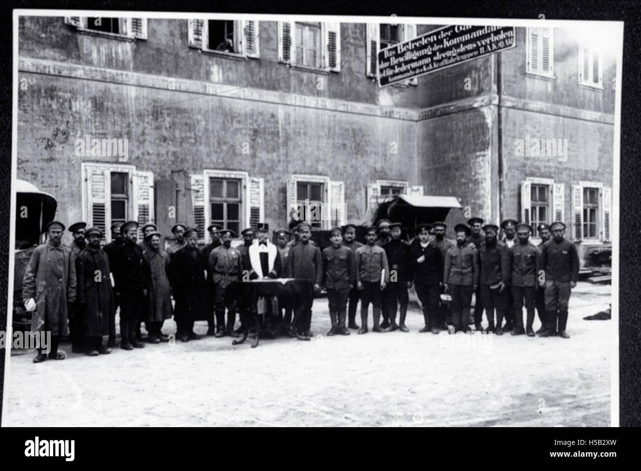 A Jewish chaplain of the Austro-Hungarian Army conducting religious ...