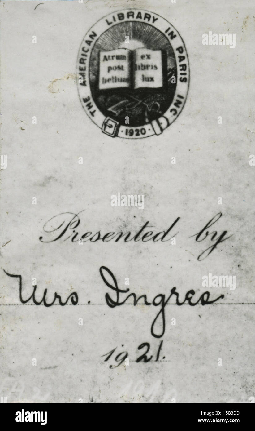 Library in paris hi-res stock photography and images - Alamy