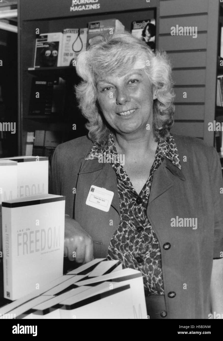 Eileen barker hi-res stock photography and images - Alamy