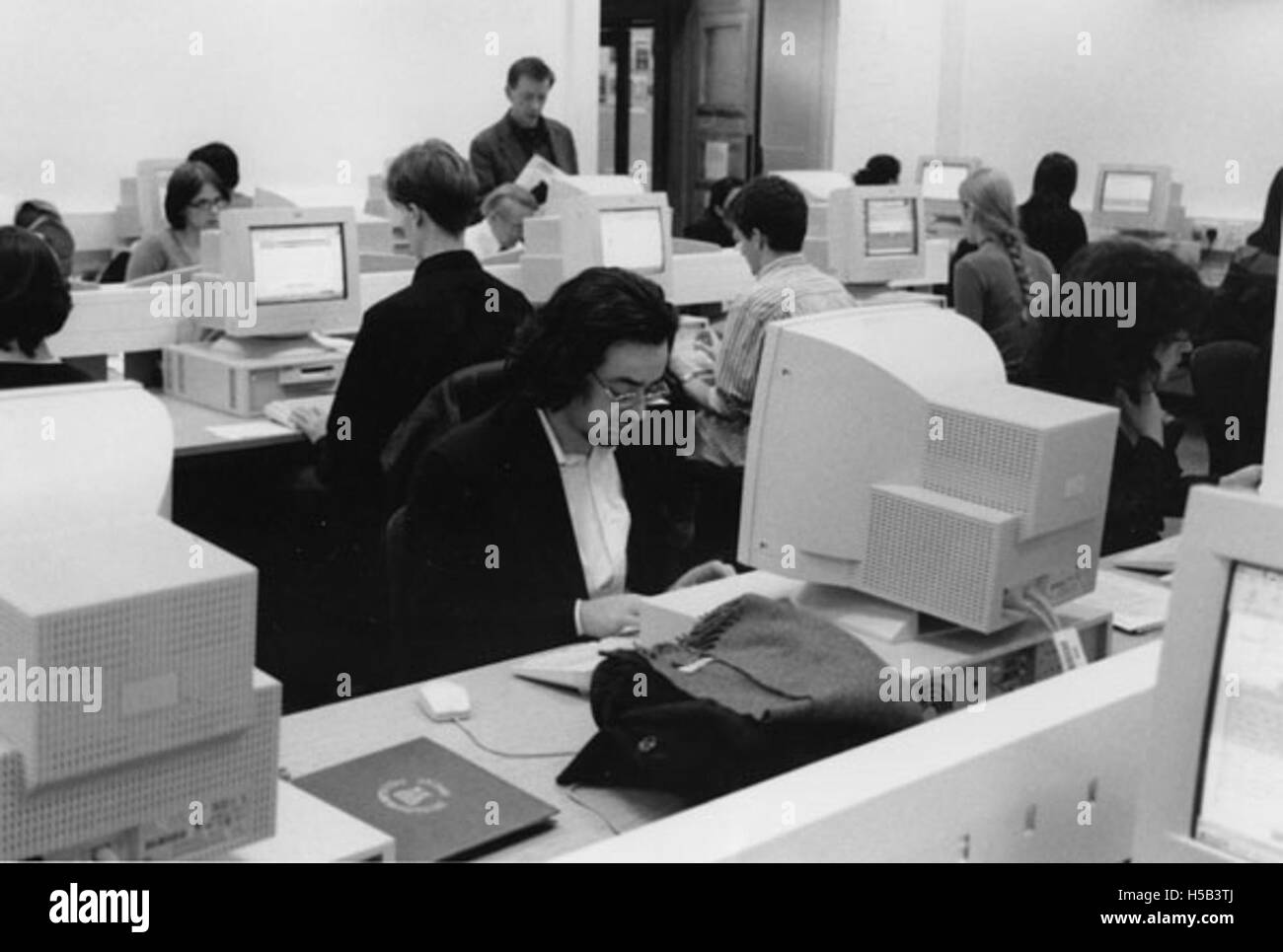 Students in computer room, c1990s Stock Photo - Alamy