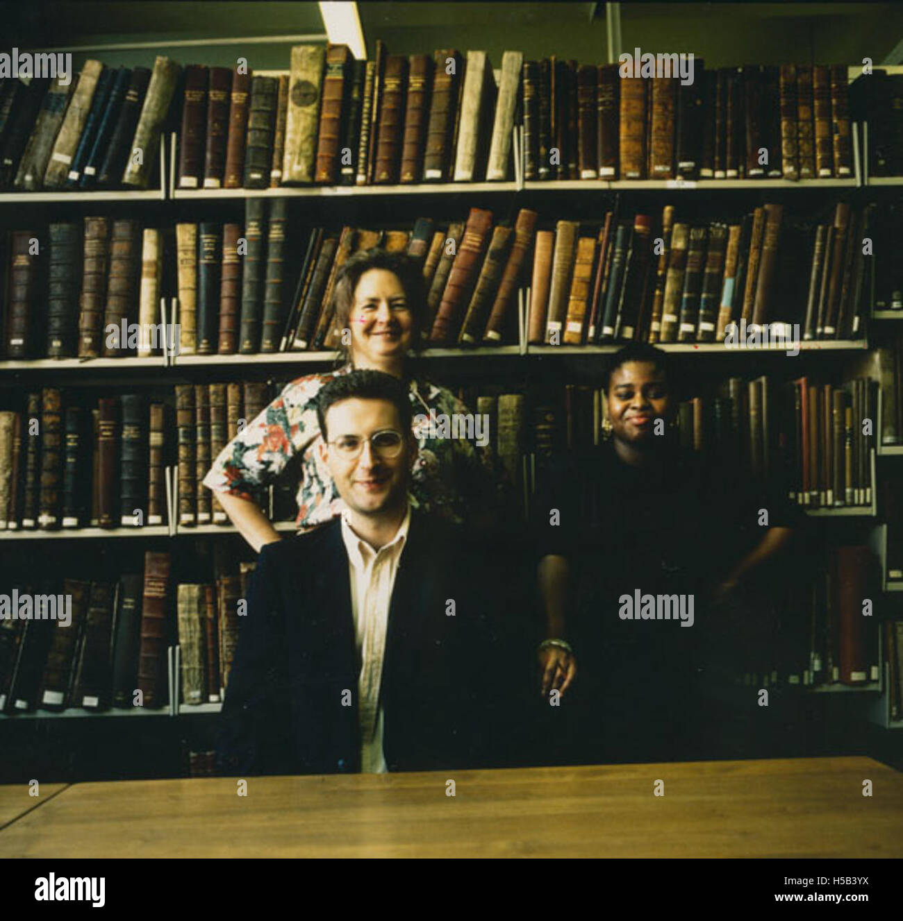 A photograph of the archives staff in the Special Reading Room in 1991 ...