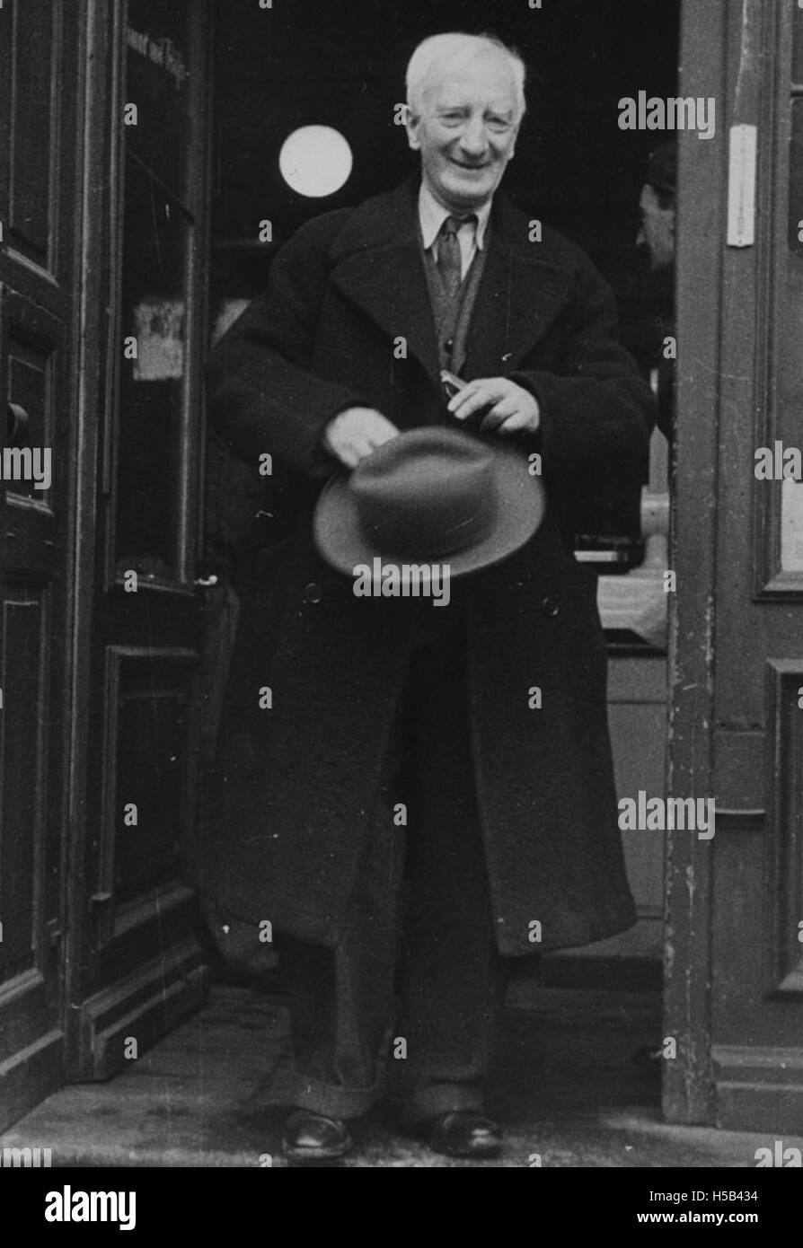 William beveridge hi-res stock photography and images - Alamy