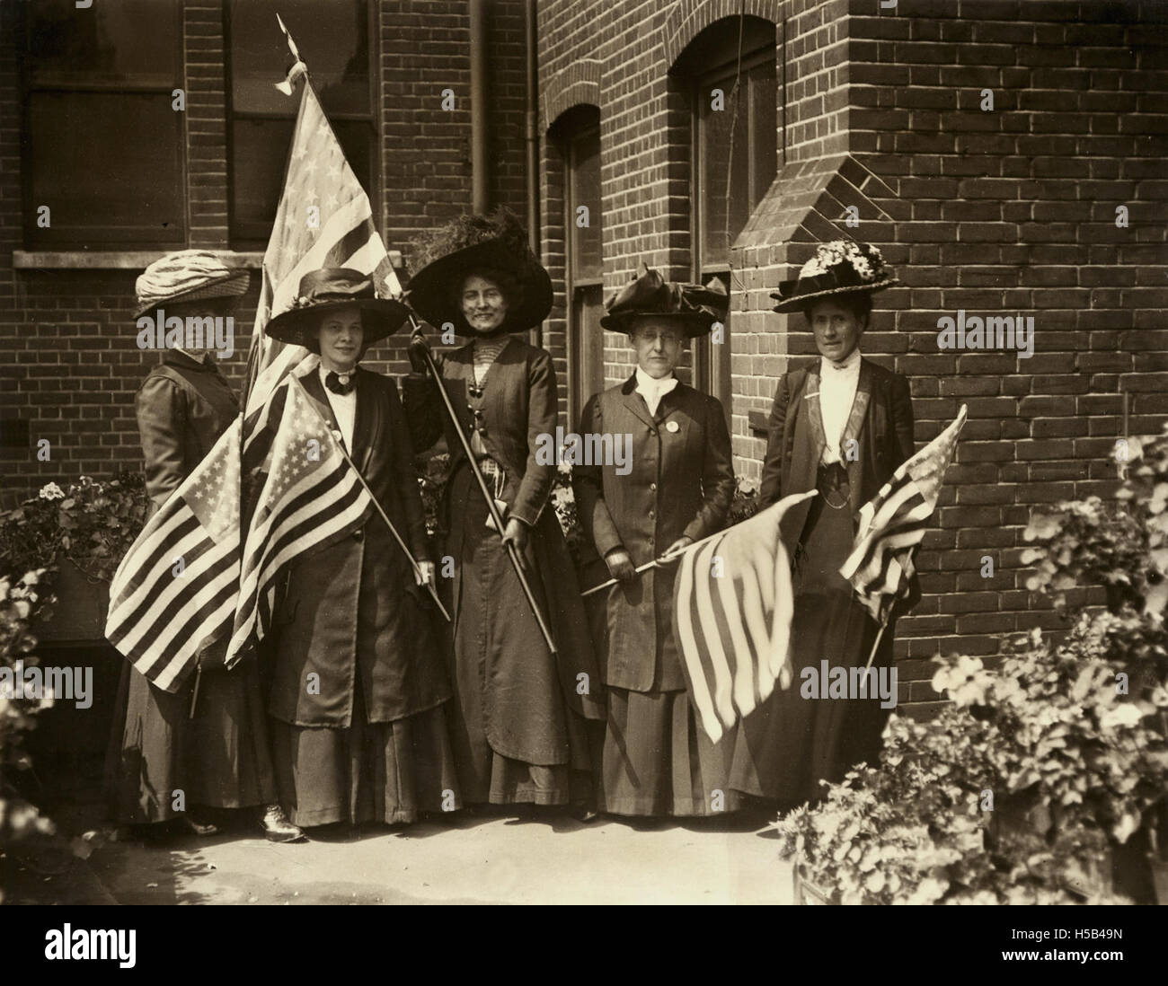 American suffragists hi-res stock photography and images - Alamy