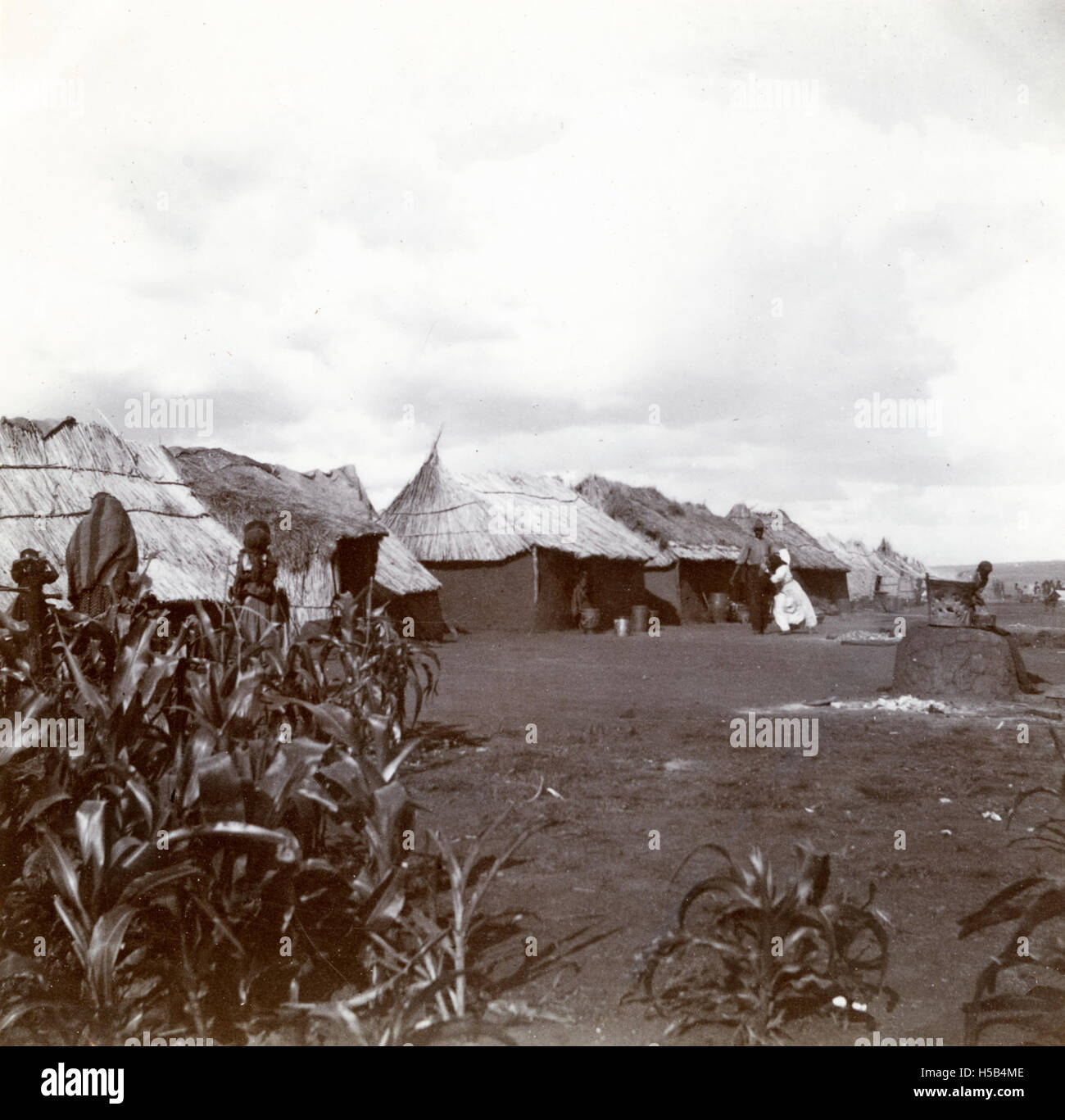 Colonial military activities hi-res stock photography and images - Alamy