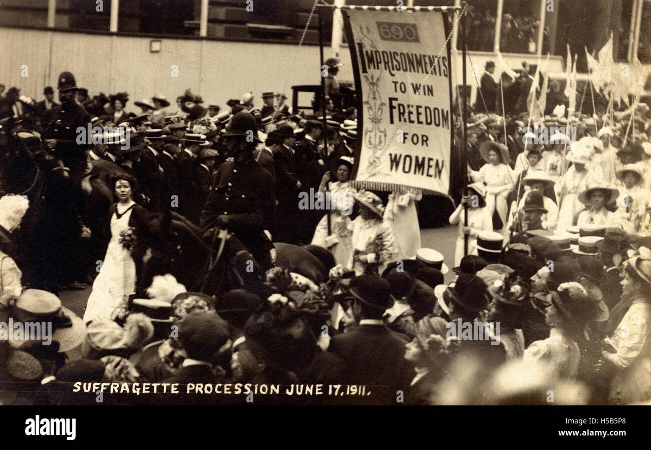 Christabel Pankhurst, a leading suffragette and daughter of Emmeline ...