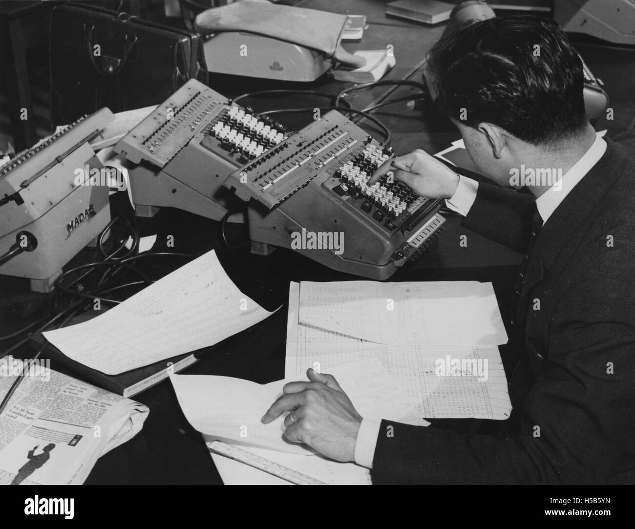 1960s computer room hi-res stock photography and images - Alamy
