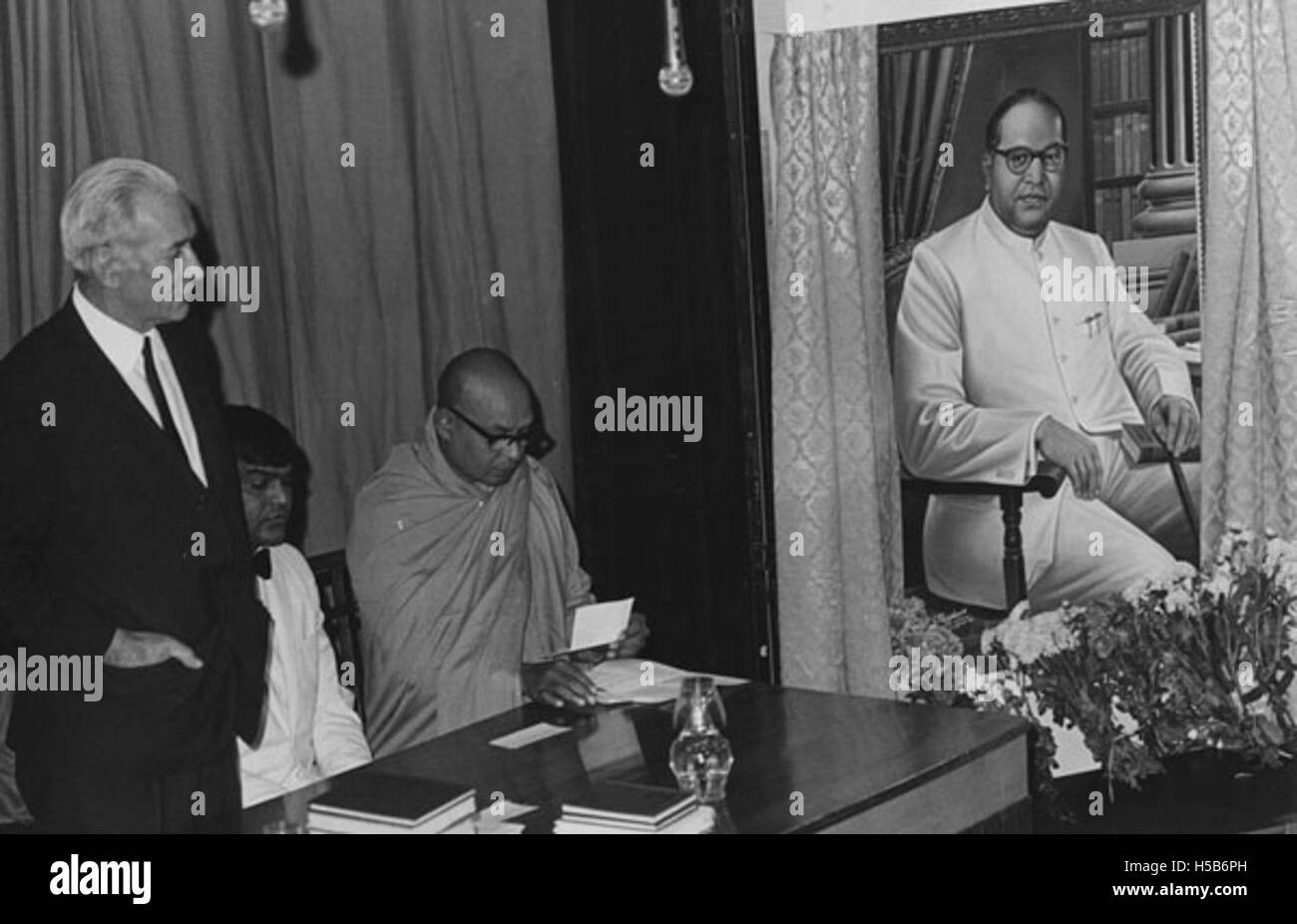 Dr b r ambedkar hi-res stock photography and images - Alamy