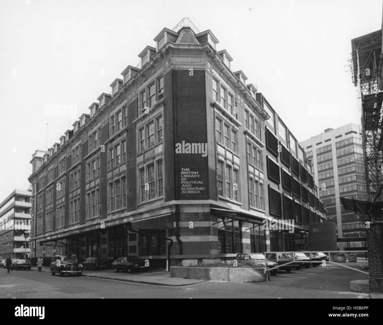 The Lionel Robbins Building, part of the BLPES complex, photographed in ...