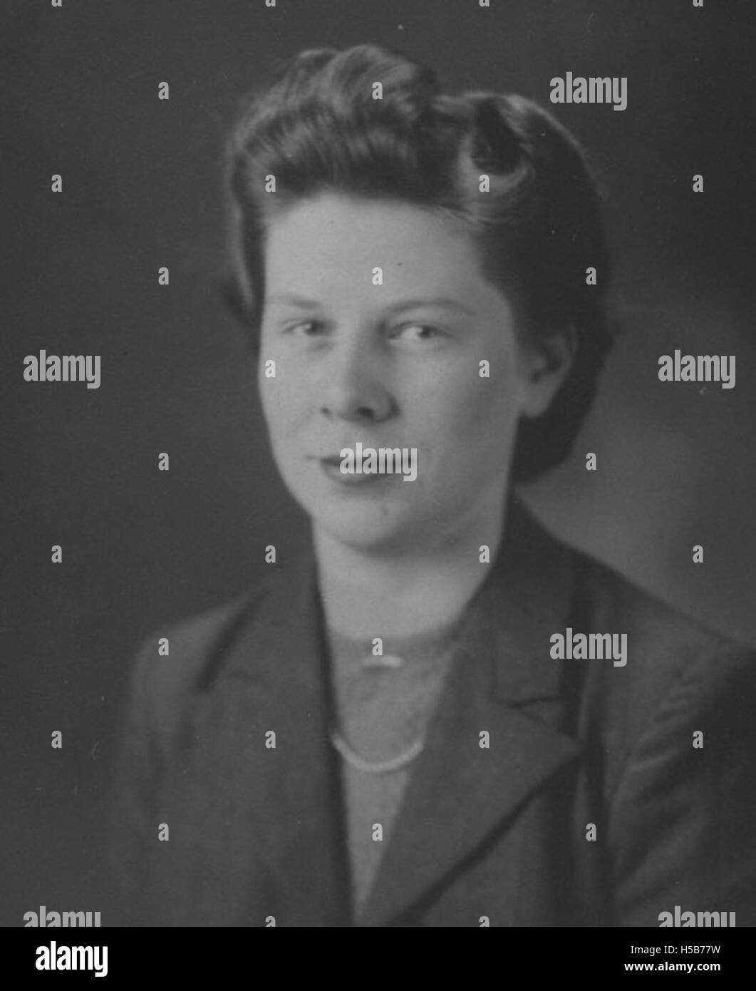 This portrait of Audrey Ennis Moser, likely taken in the 1940s ...