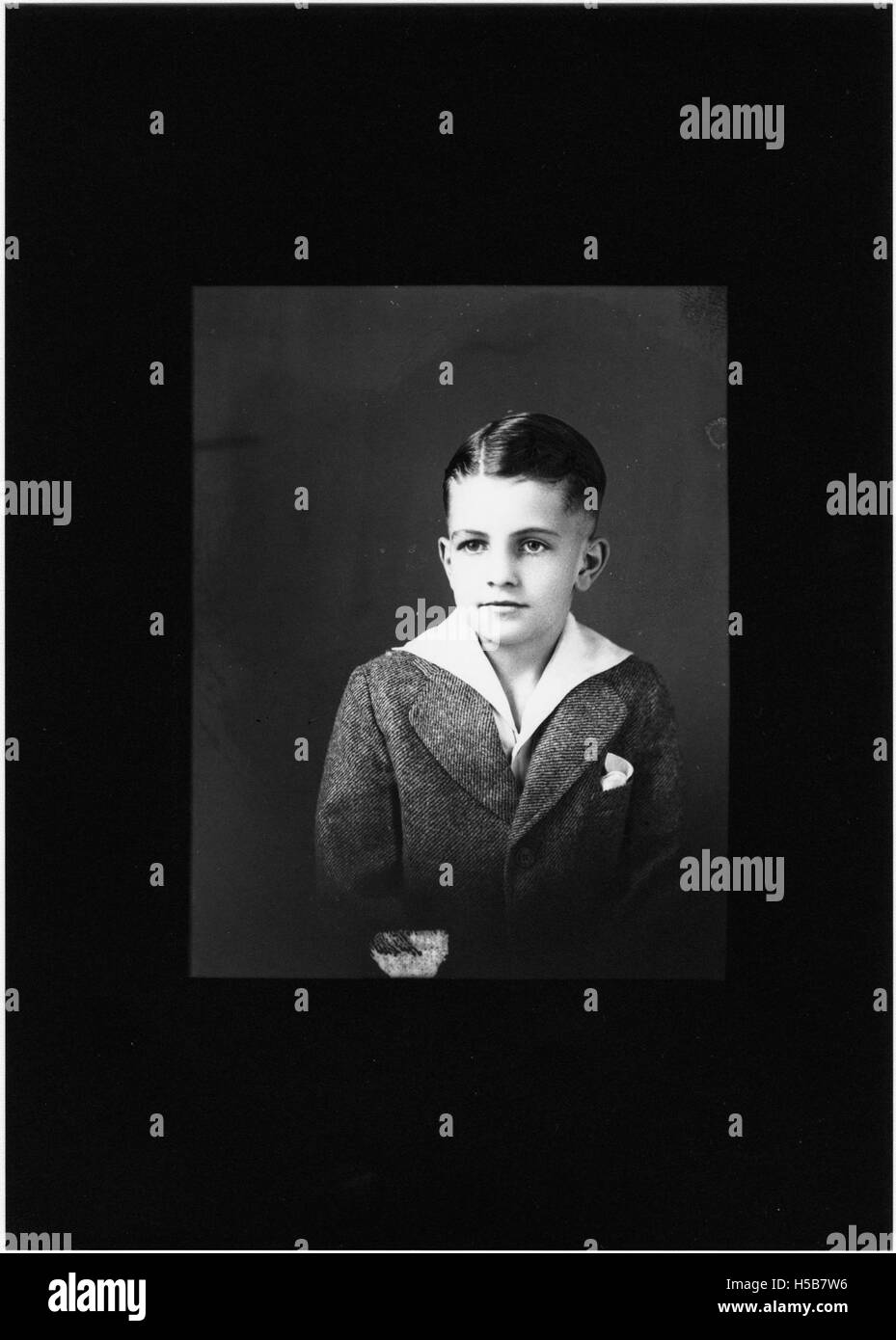 Portrait photograph of unidentified child Stock Photo - Alamy