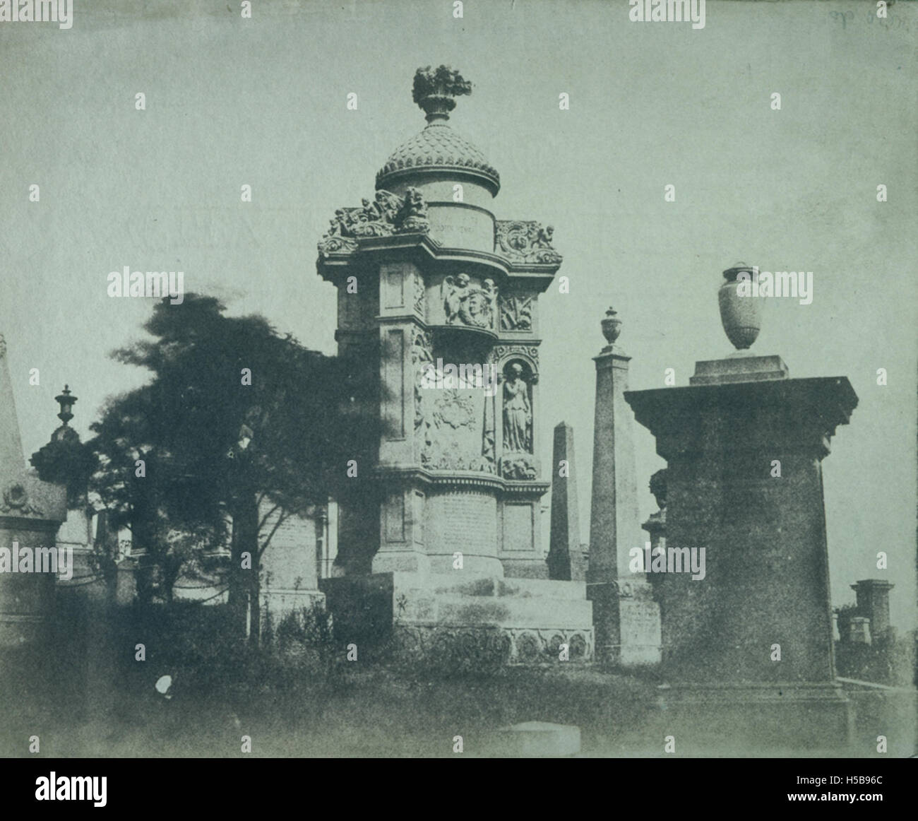 Funerary monument stands hi-res stock photography and images - Alamy