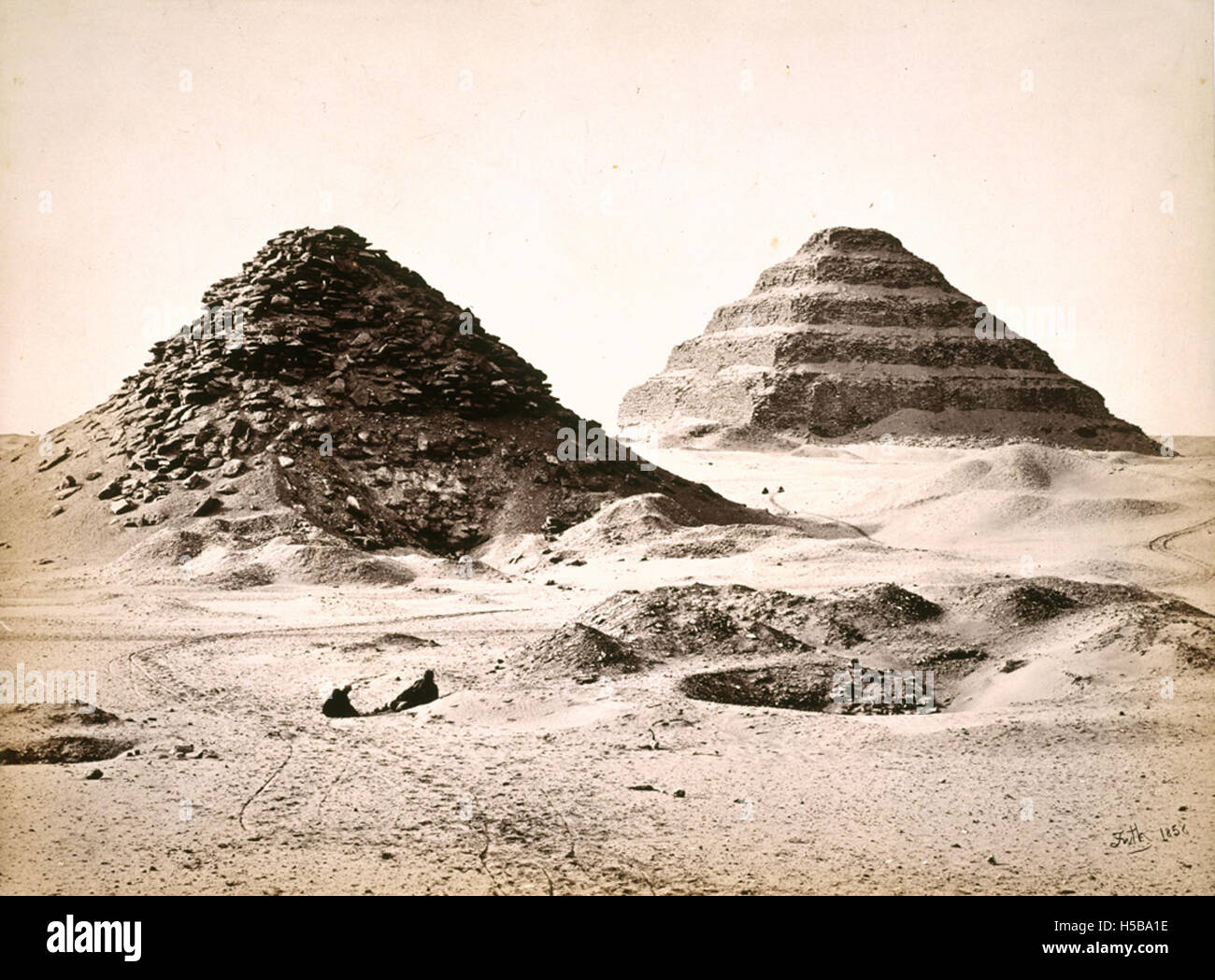 Ancient egypt step pyramid hi-res stock photography and images - Alamy