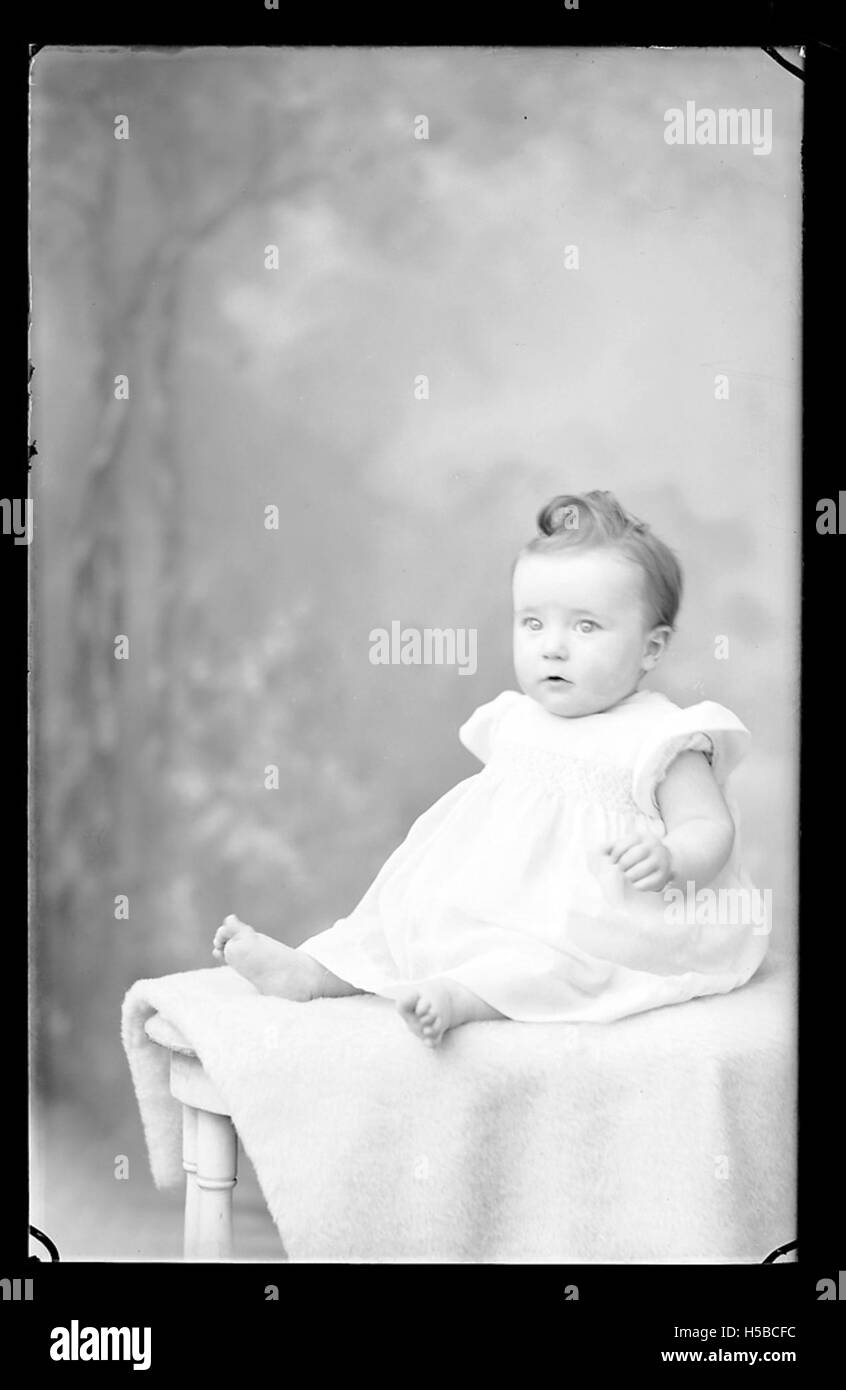 An archival reference 'D1422B76485 I 008A', indicating a specific ...