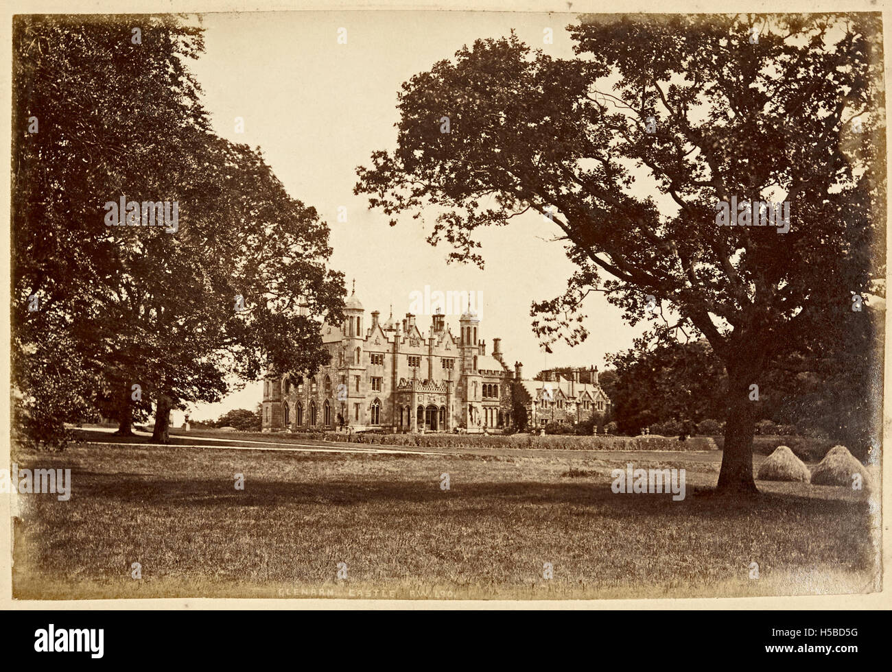 Glenarm Castle Stock Photos & Glenarm Castle Stock Images - Alamy