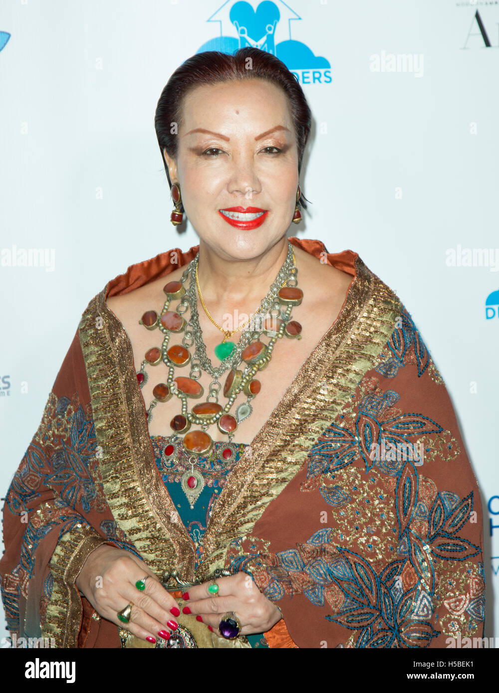 Sue Wong attends Brighter Future for Children Gala at Taglyan Complex ...