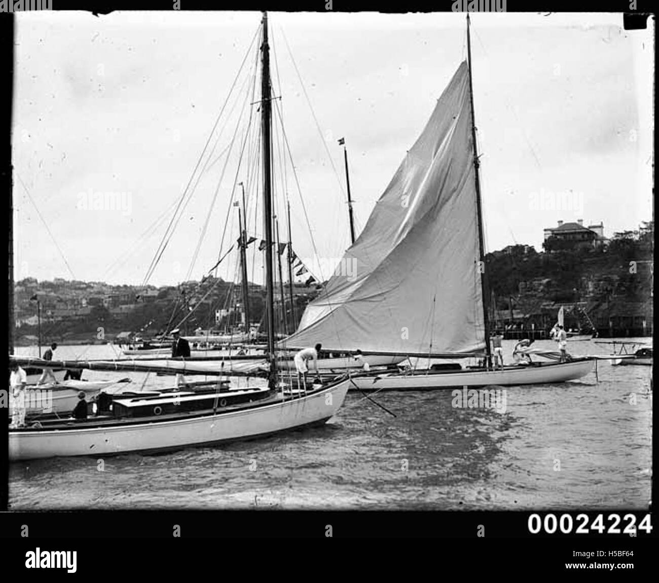 Two sailing boats hi-res stock photography and images - Alamy