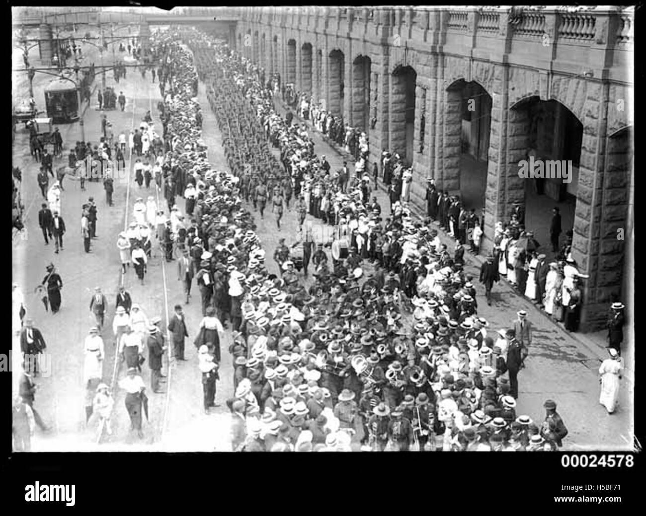 Soldiers in army central Black and White Stock Photos & Images - Alamy