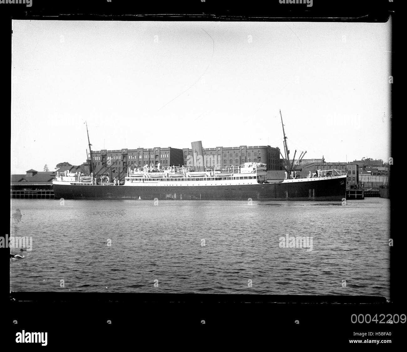 Greek cargo ships hi-res stock photography and images - Alamy