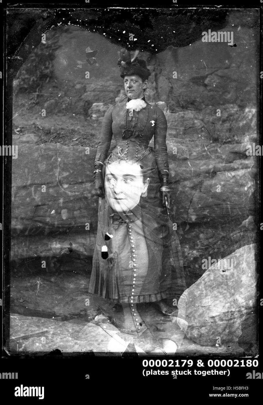 Two women in fashion Black and White Stock Photos & Images - Alamy