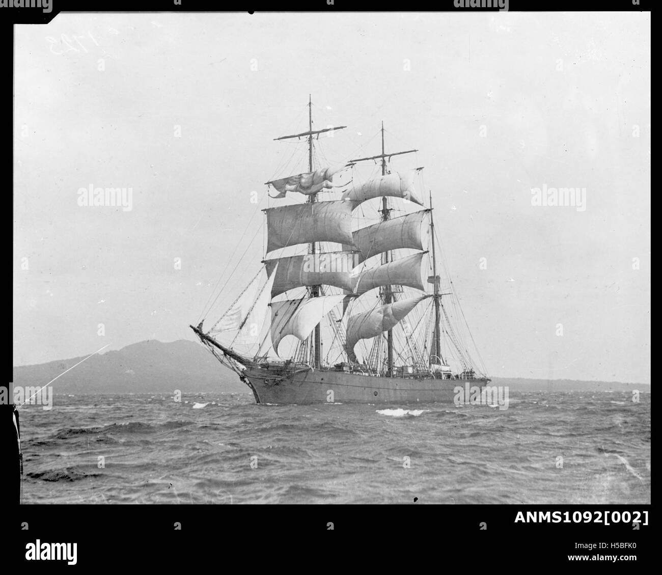 Three masted barque, possibly ROTHESAY BAY Stock Photo - Alamy Three masted barque, possibly ROTHESAY BAY Stock Photo - Alamy