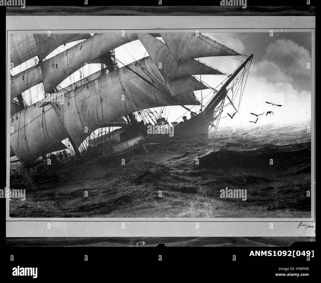 Sailing ship sails in Black and White Stock Photos & Images - Alamy