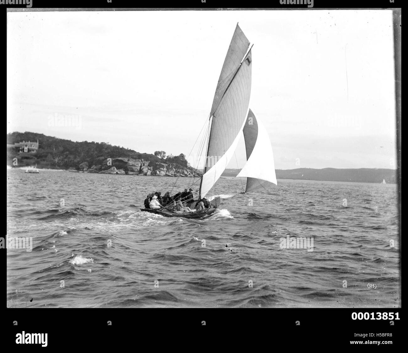 Gaff rigging on sailing hi-res stock photography and images - Alamy