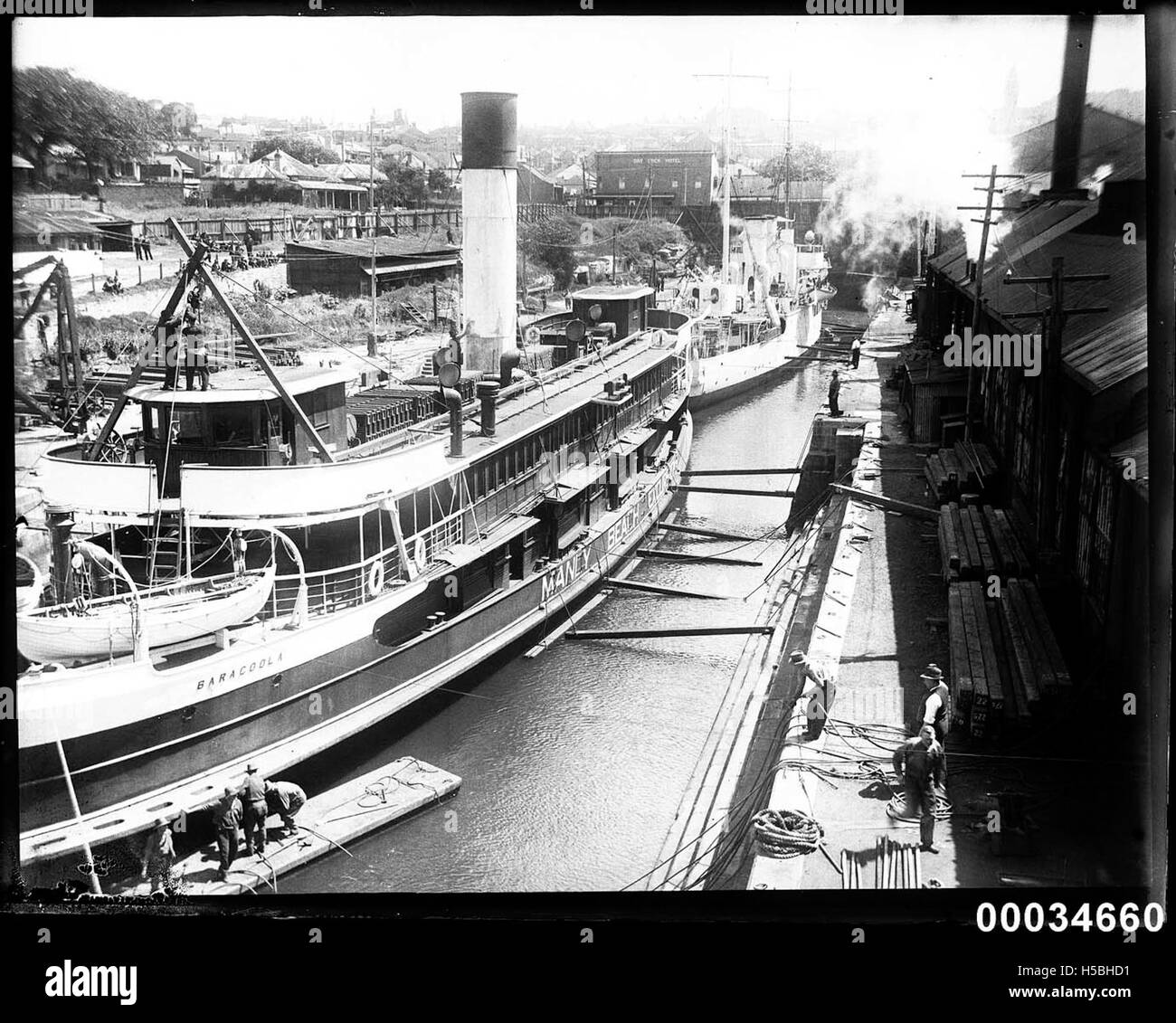 The SS Baragoola ferry and the French warship Bellatrix are seen docked ...