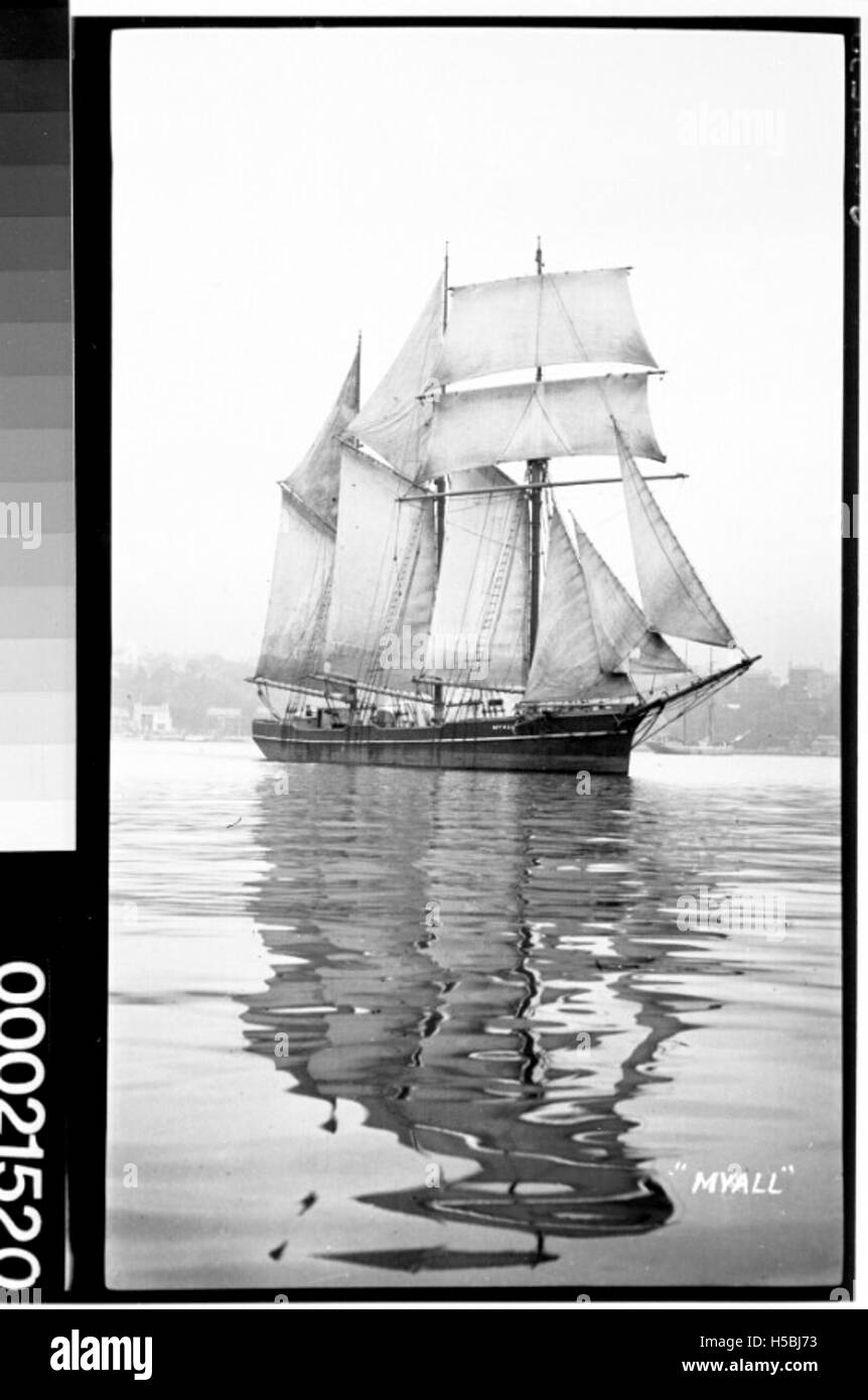 Old Three Masted Schooner Black and White Stock Photos & Images - Alamy