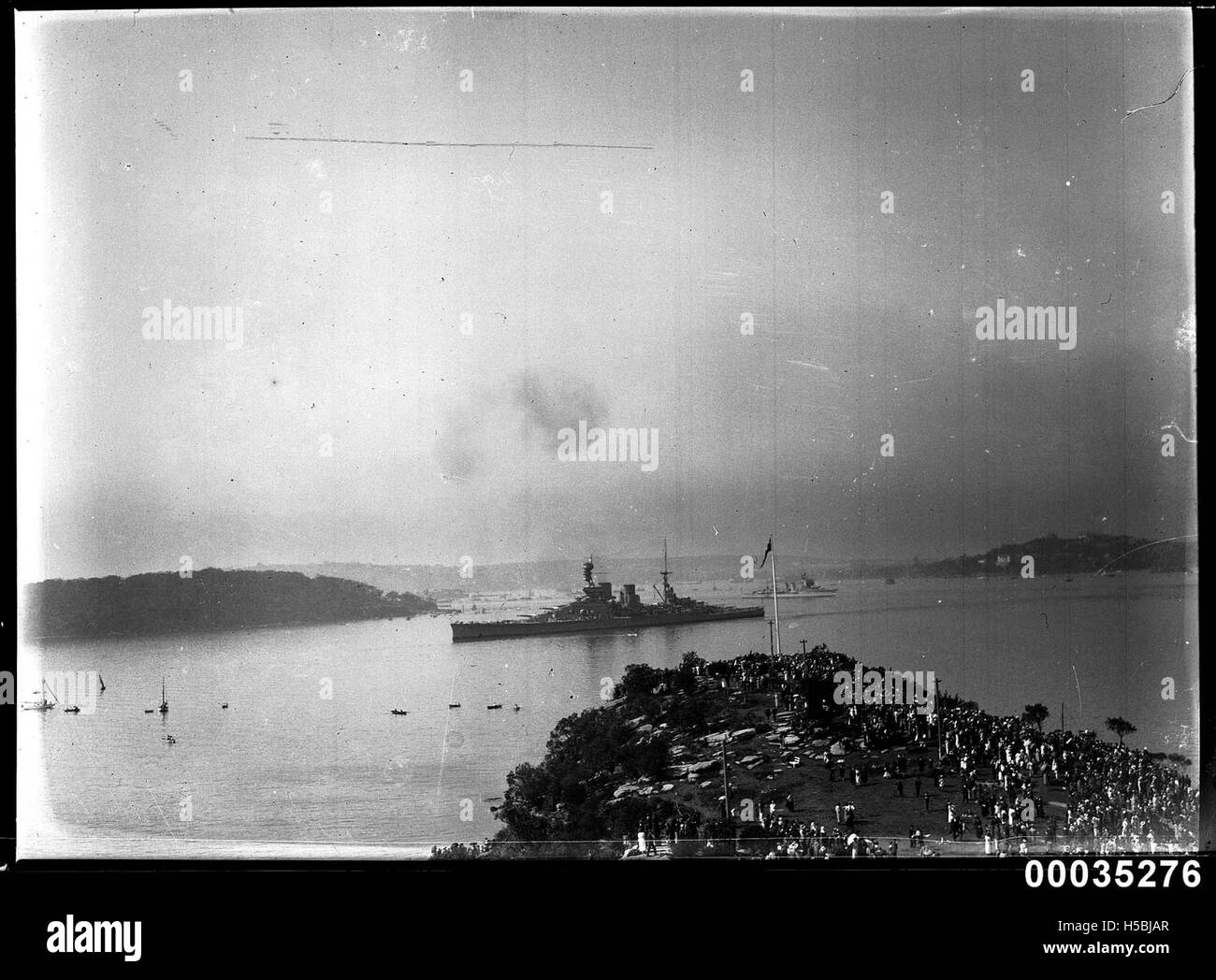 Hms repulse hi-res stock photography and images - Alamy