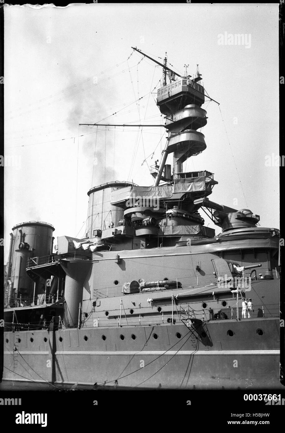 Hms repulse hi-res stock photography and images - Alamy