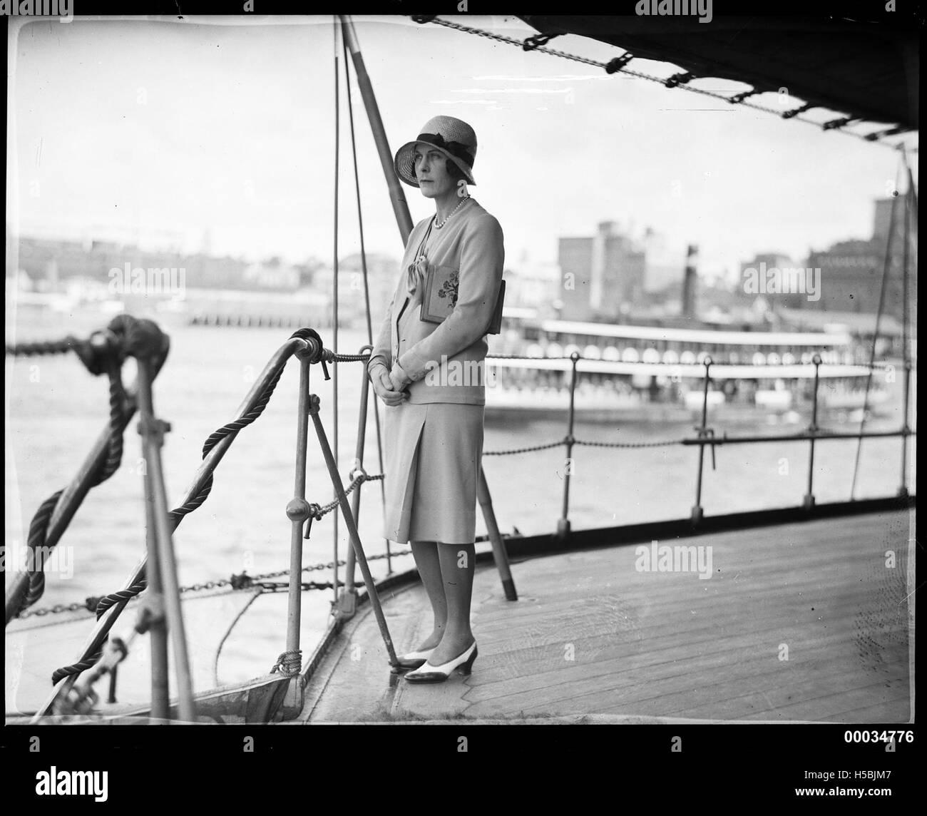 John roxborough hi-res stock photography and images - Alamy