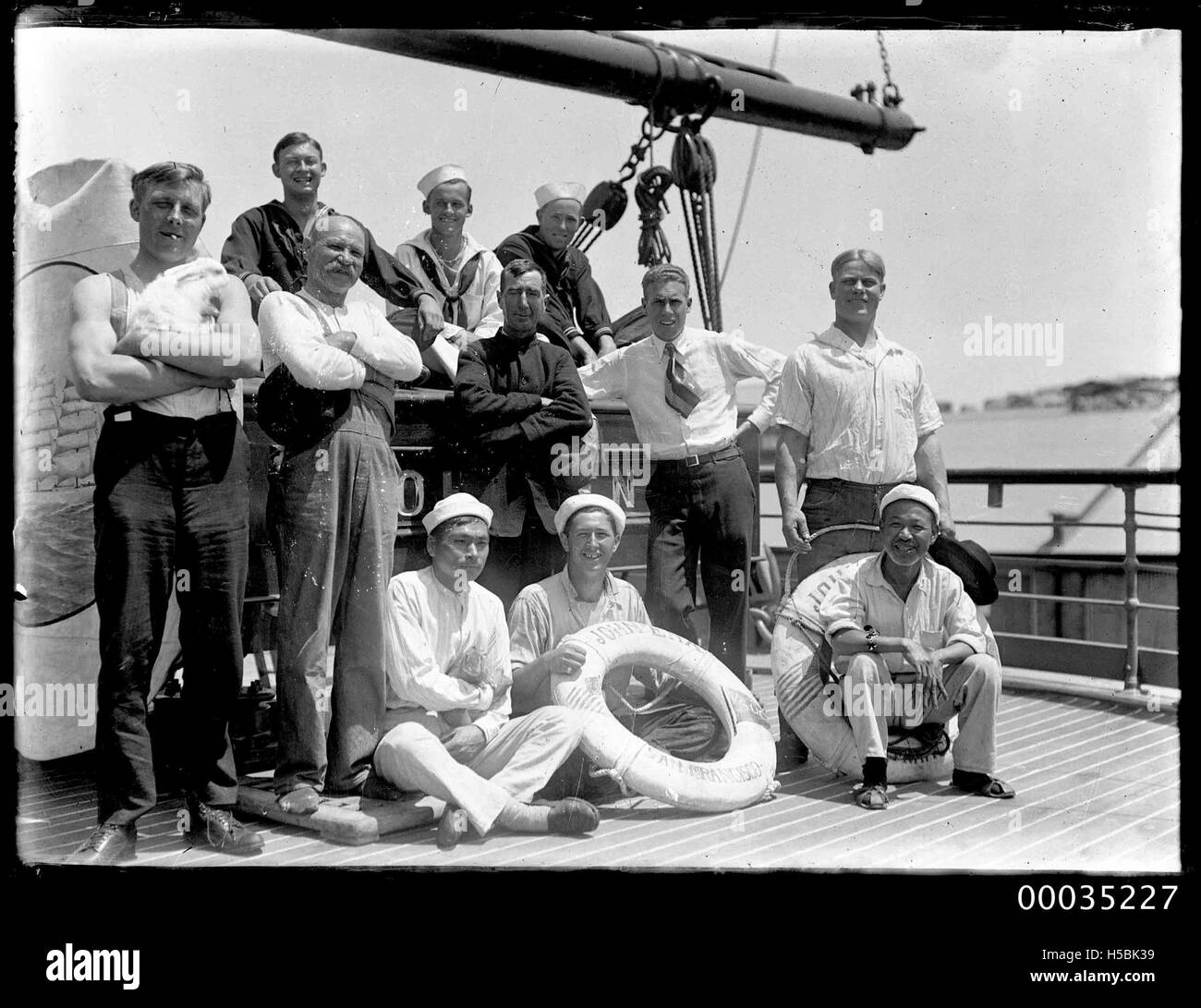 Four Masted Steel Barque High Resolution Stock Photography and Images ...