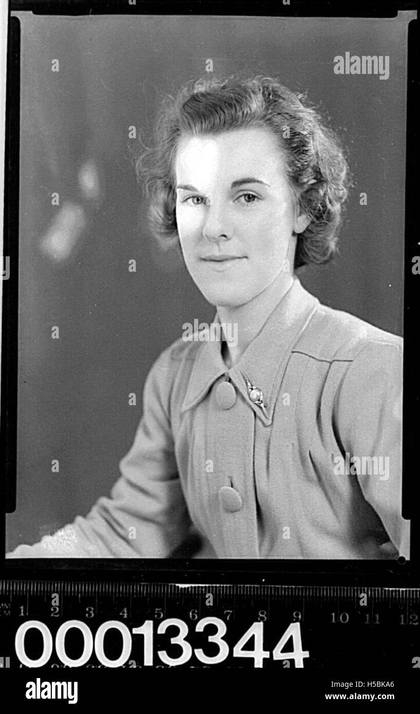 4 portrait hi-res stock photography and images - Alamy