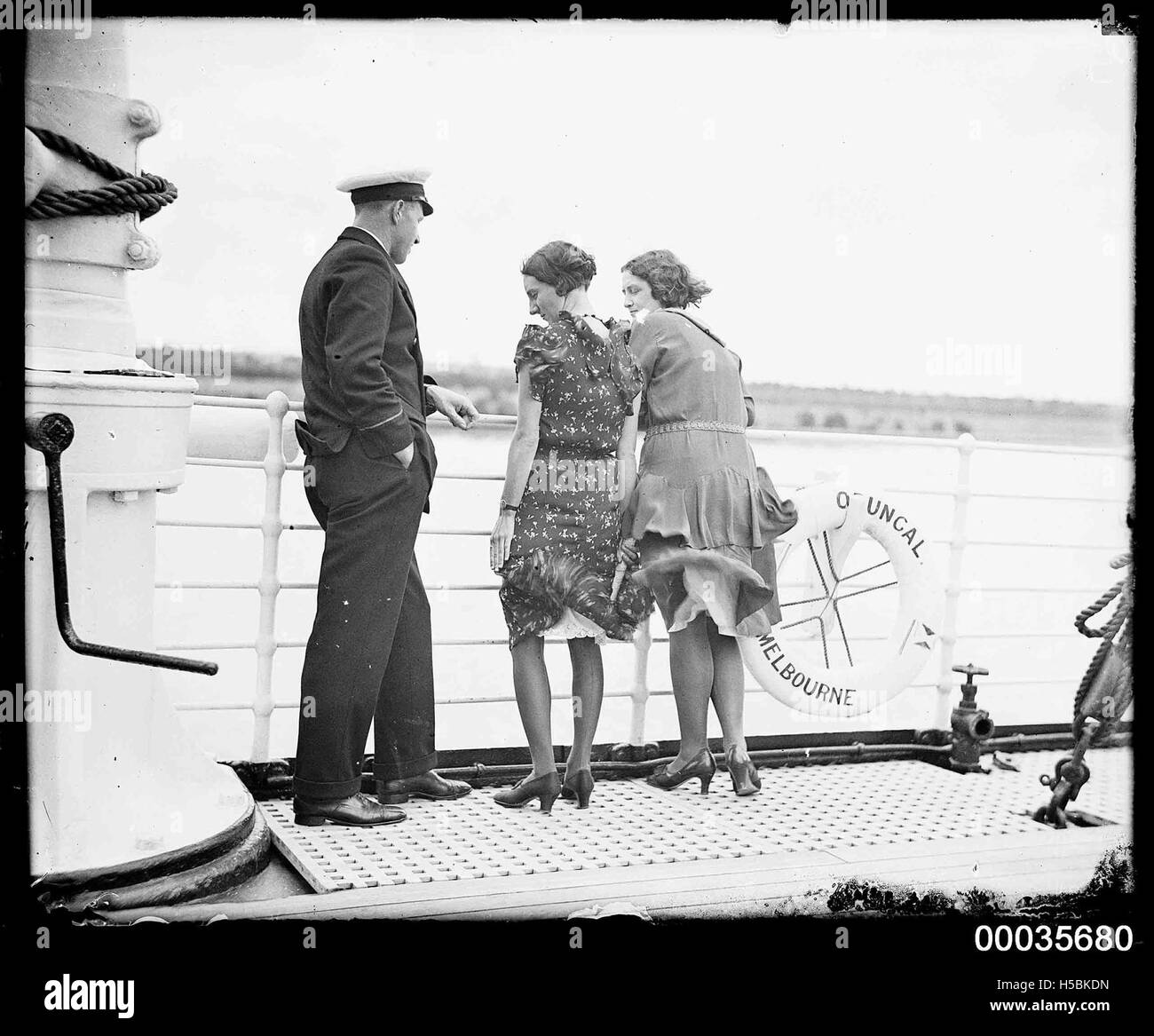 Ss officer hi-res stock photography and images - Alamy