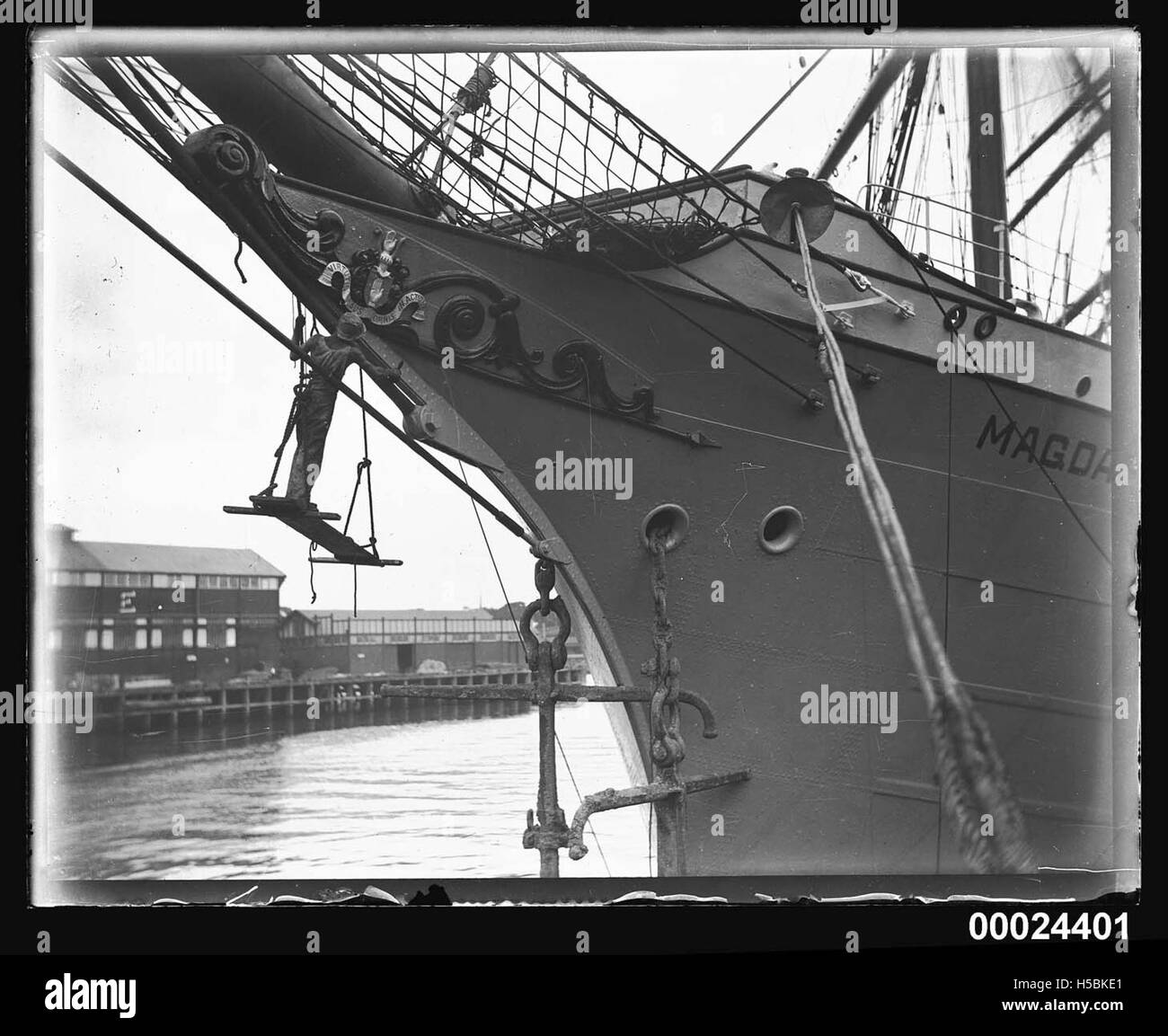 The ship that docked Black and White Stock Photos & Images - Alamy
