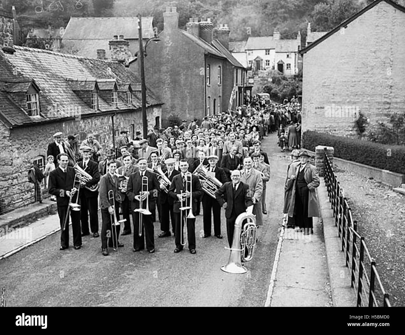 Llanrhaeadr ym mochnant Black and White Stock Photos & Images - Alamy