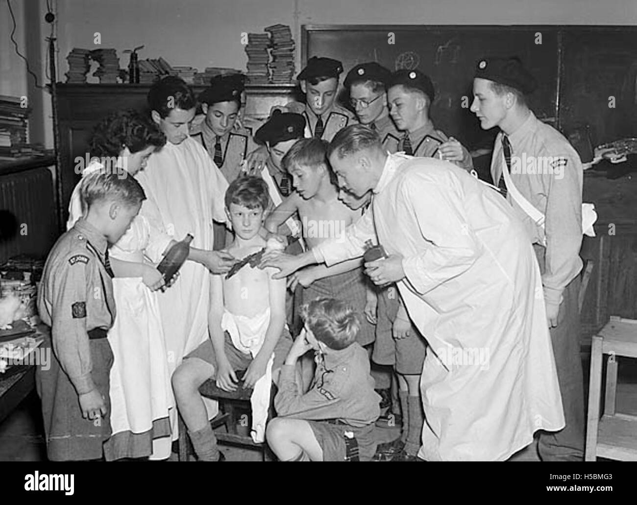 An ambulance corps hi-res stock photography and images - Alamy