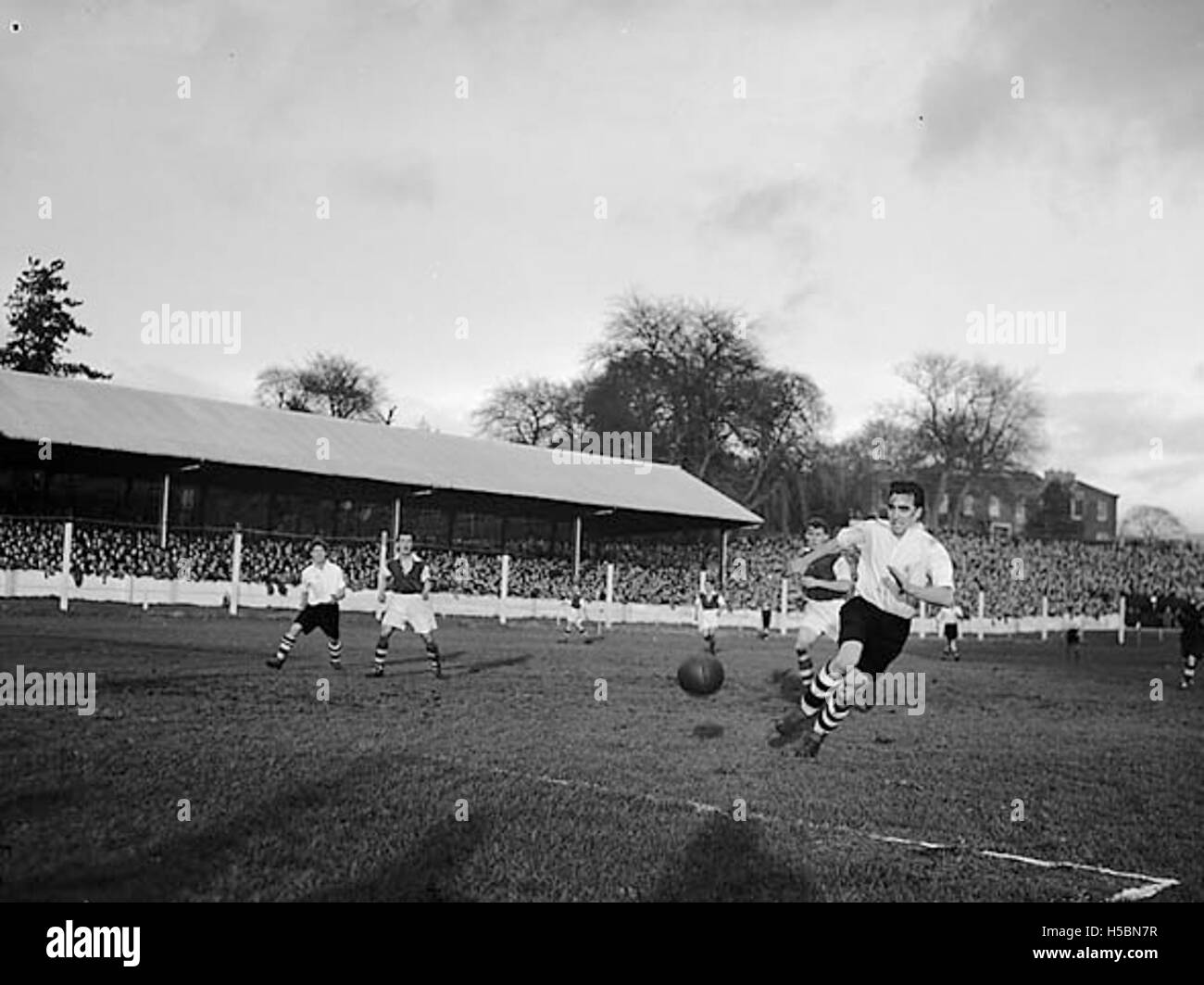 Merthyr Black and White Stock Photos & Images - Alamy