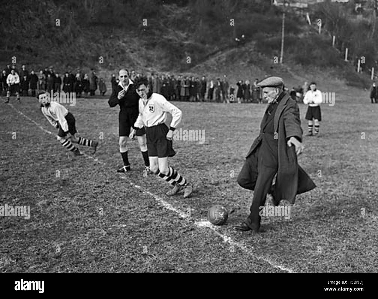 Billy meredith football hi-res stock photography and images - Alamy