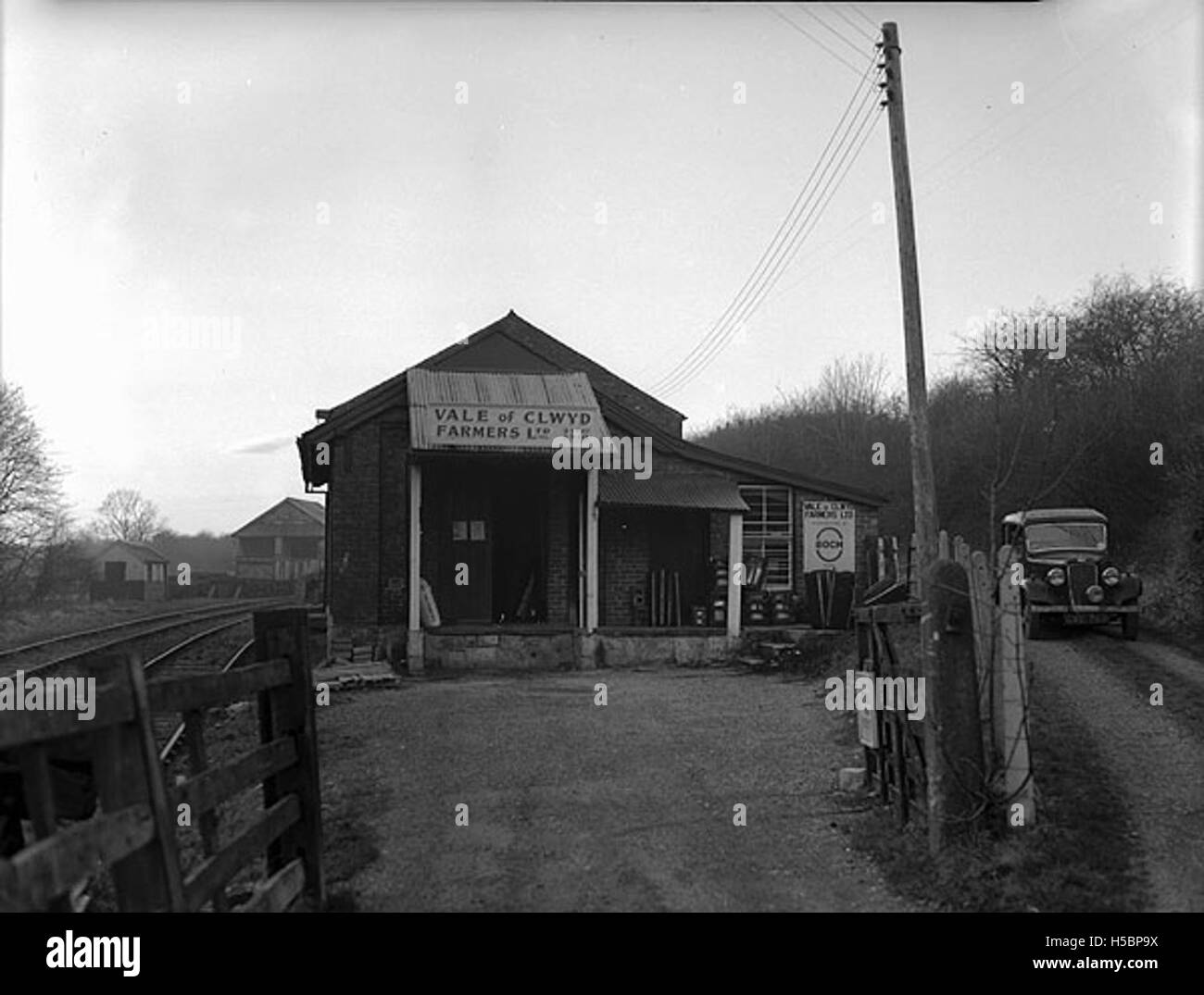 Agriculture organization Black and White Stock Photos & Images - Alamy