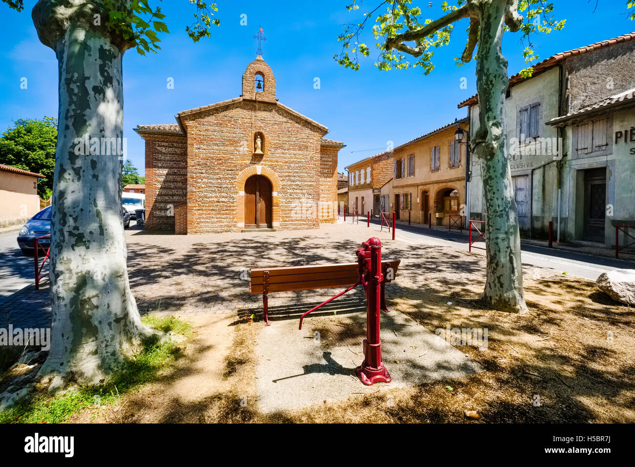 Chapel Notre-Dame-de-la-Compassion, Lavernose-Lacasse, France Stock ...