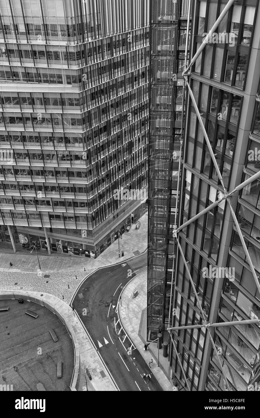 Tate modern viewing gallery view Black and White Stock Photos & Images ...