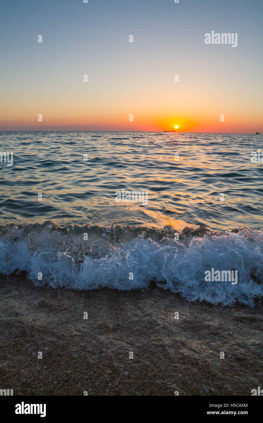 Summer sunset on black sea hi-res stock photography and images - Alamy