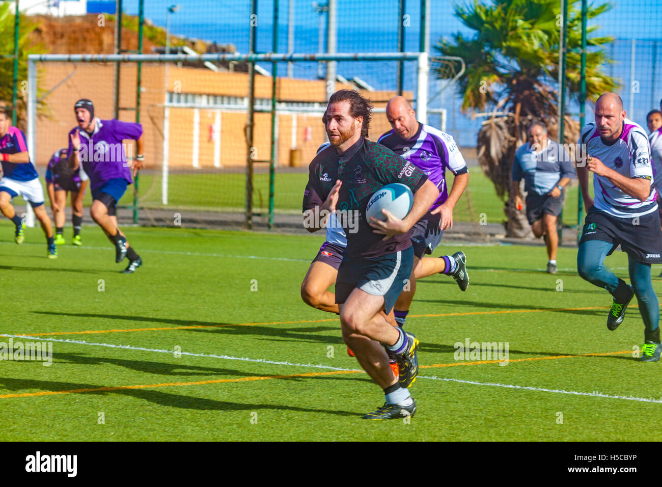 male adult rugby match Stock Photo - Alamy